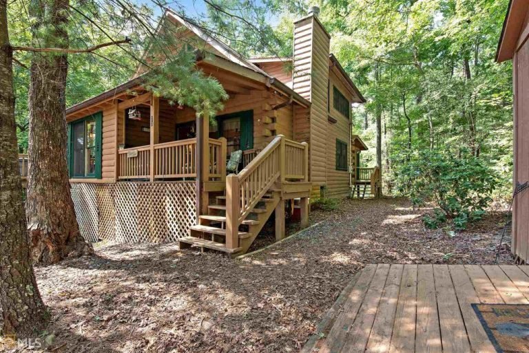 Featured Log Builder: Backwoods Log Homes